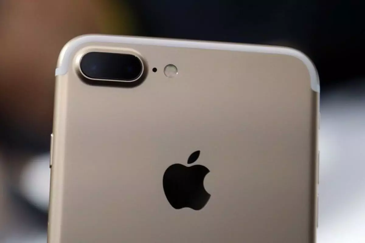 iPhone 7 Plus daalde met 15% aan de vooravond van het nieuwe jaar