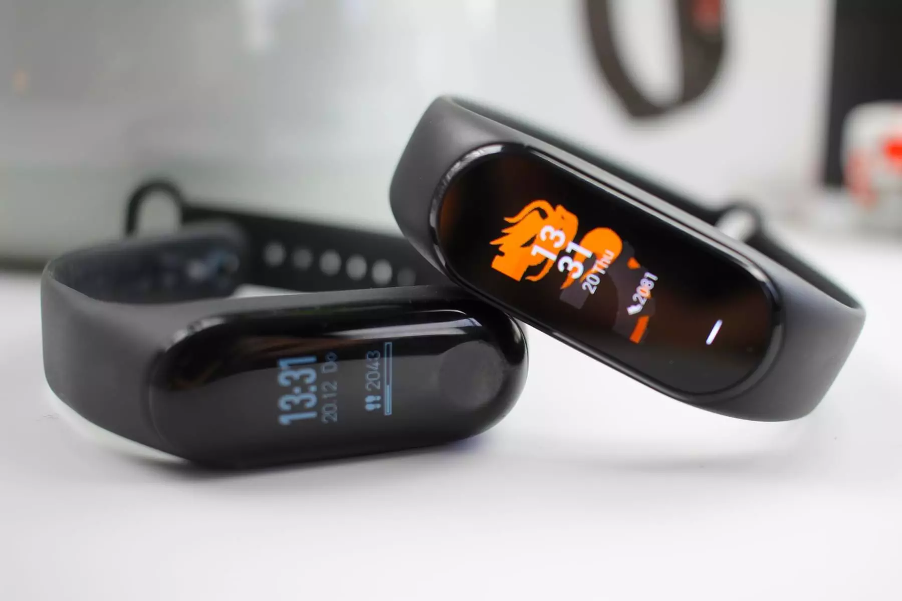 Xiaomi mi band 4 dia nivarotra tampoka 24943_1