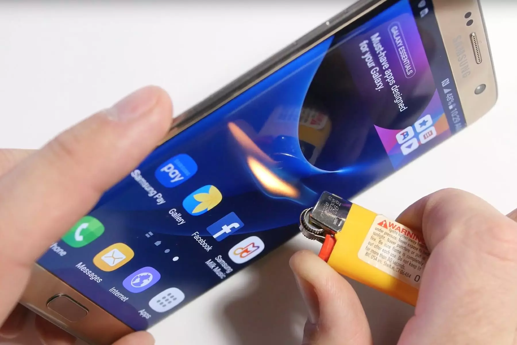 Першы краш-тэст Samsung Galaxy S7 edge выклалі ў Інтэрнэт