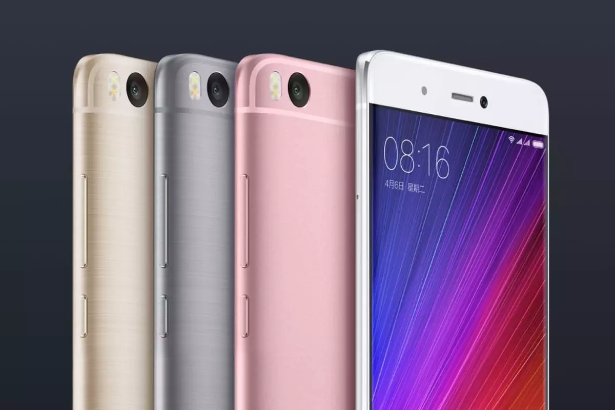 E 'ngoe ea liphetoho tsa Xiaomi Mi6 e tla fumana 6 GB ea RB ea RB