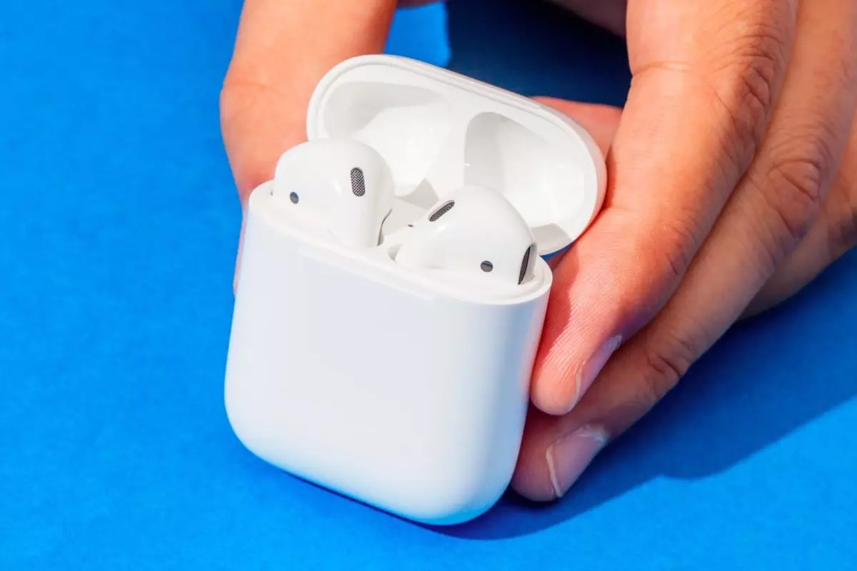 Thenga i-Airpods ye-Airpods engenazingcingo kwiivenkile ezithengisa iivenkile ziya kuthi zibekho nge-19 kaDisemba