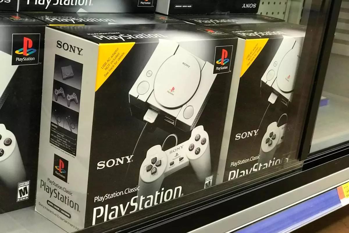 Sony sloech de priis fan 'e lêste PlayStation-foarheaksel oan mar 2.990 rubles 27082_1