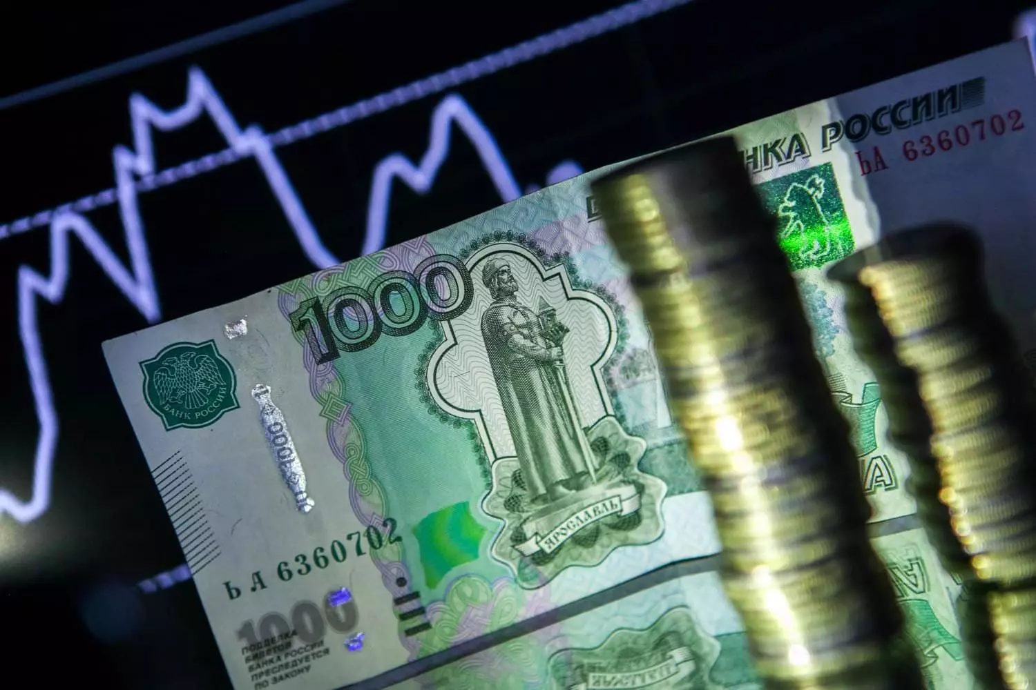 Sberbank hovořil o nadcházejícím selhání, protože peníze Rusů budou poškozeny a spáleny 27258_2