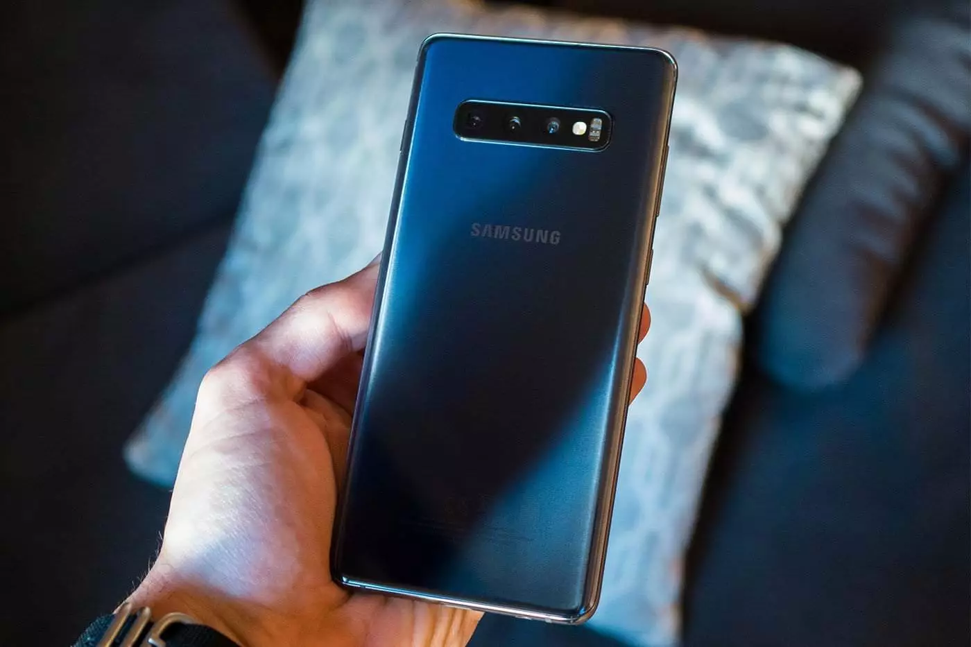 Samsung pakub tasuta Galaxy S10 saada ja testitud 27312_1