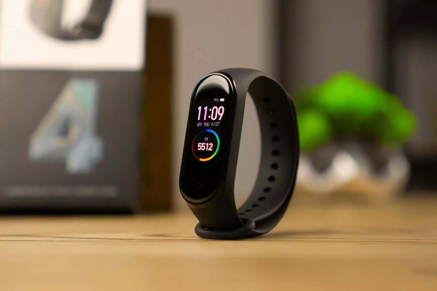 Xiaomi Mi Band 4 gavo naują galimybę, kad visi svajojo 27499_1