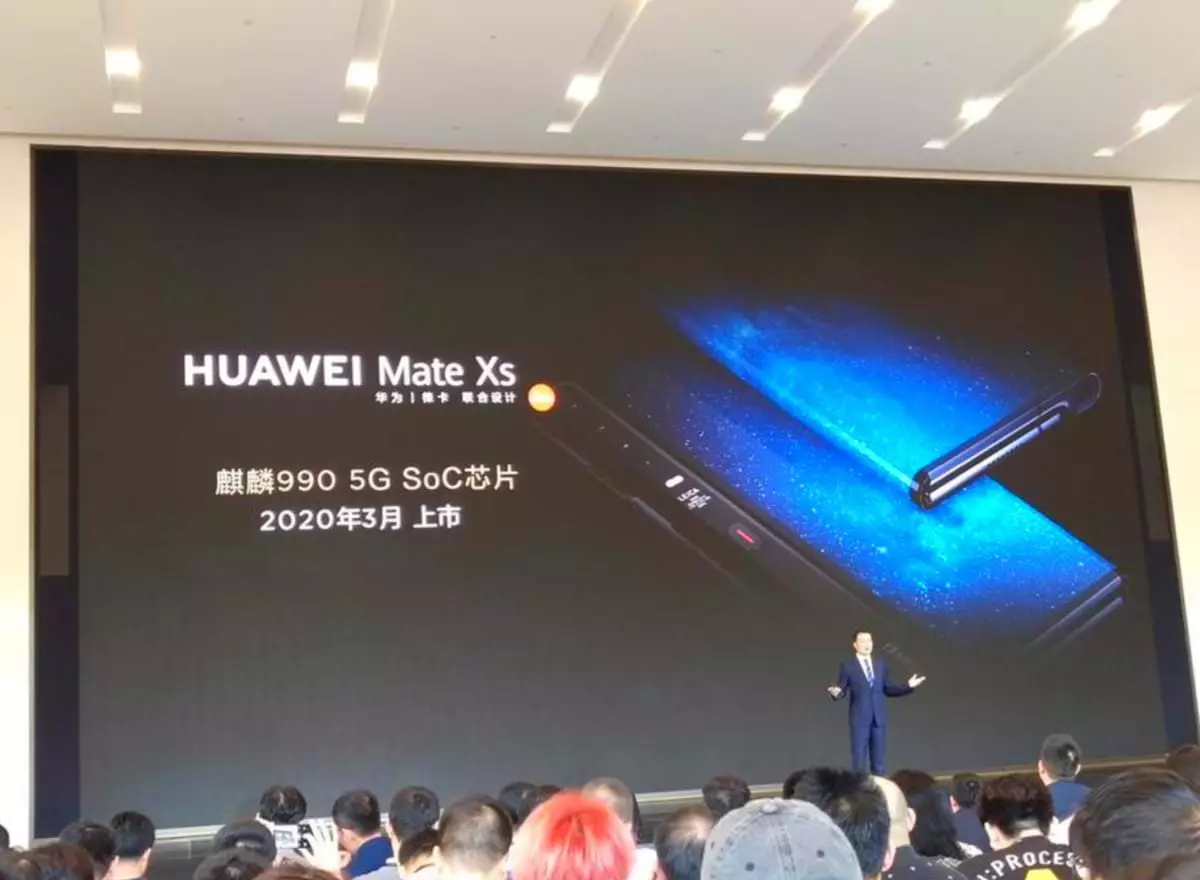 Huawei e ile ea lokolla masea a macha a masea xs petephora smartphone e nang le likarolo tse makatsang 27669_2