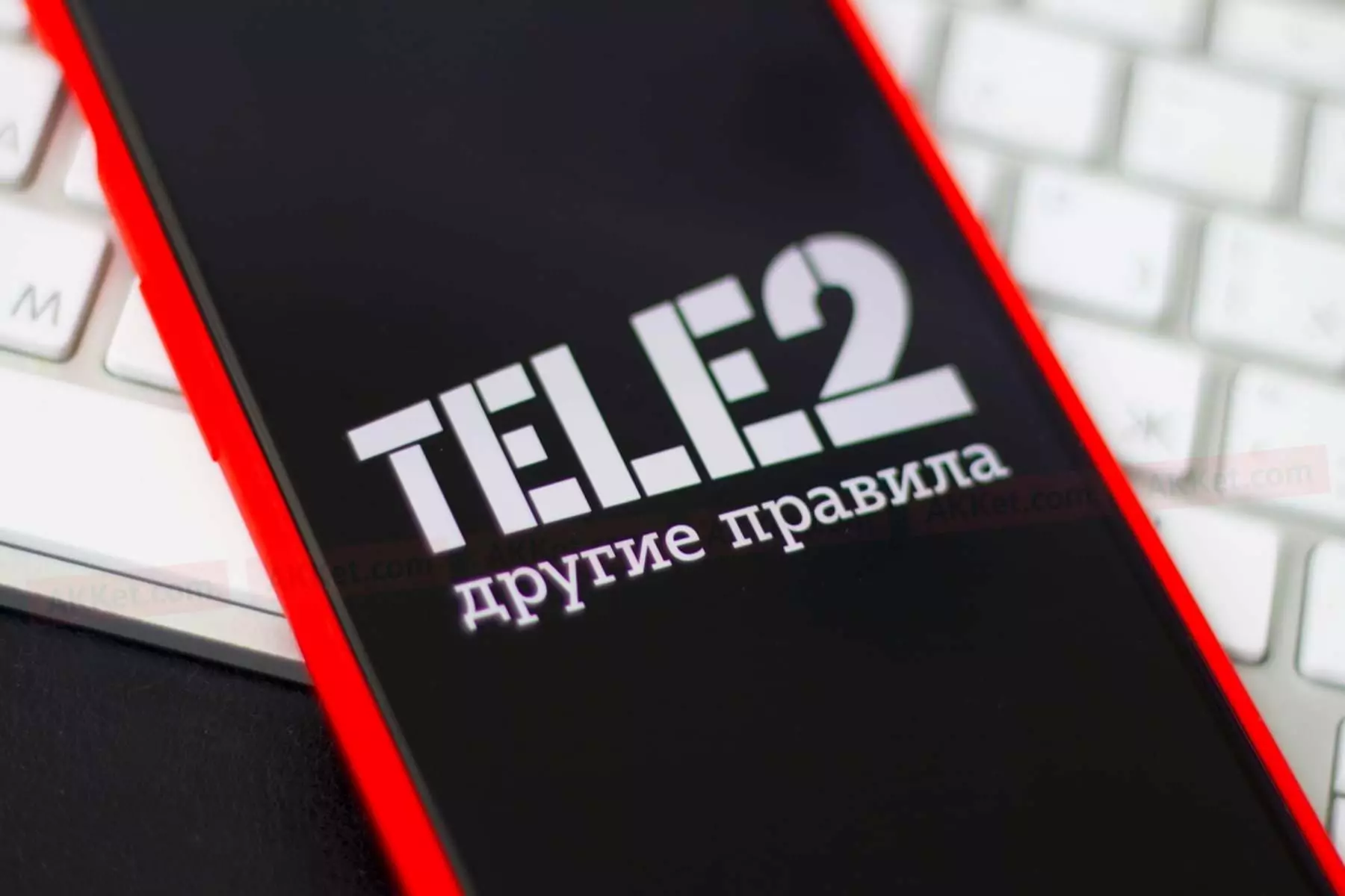 Kwa bei nafuu tu kwa bure: Tele2 Operator ya mkononi ilizindua mtandao wa simu usio na ukomo 27896_1