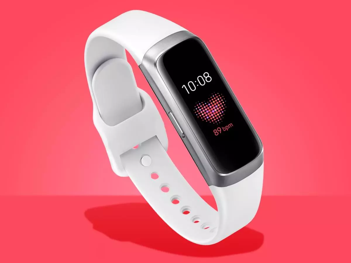 Iyo huru ye xiaomi mi band 4 Verenga zvese mukuvhundutsa 27914_1