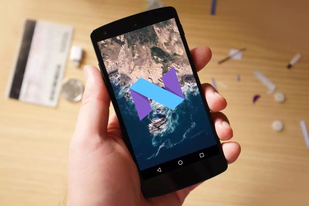 Muat turun Android 7.1.1 Nougat Sistem Operasi untuk Google Nexus 5 Smartphone