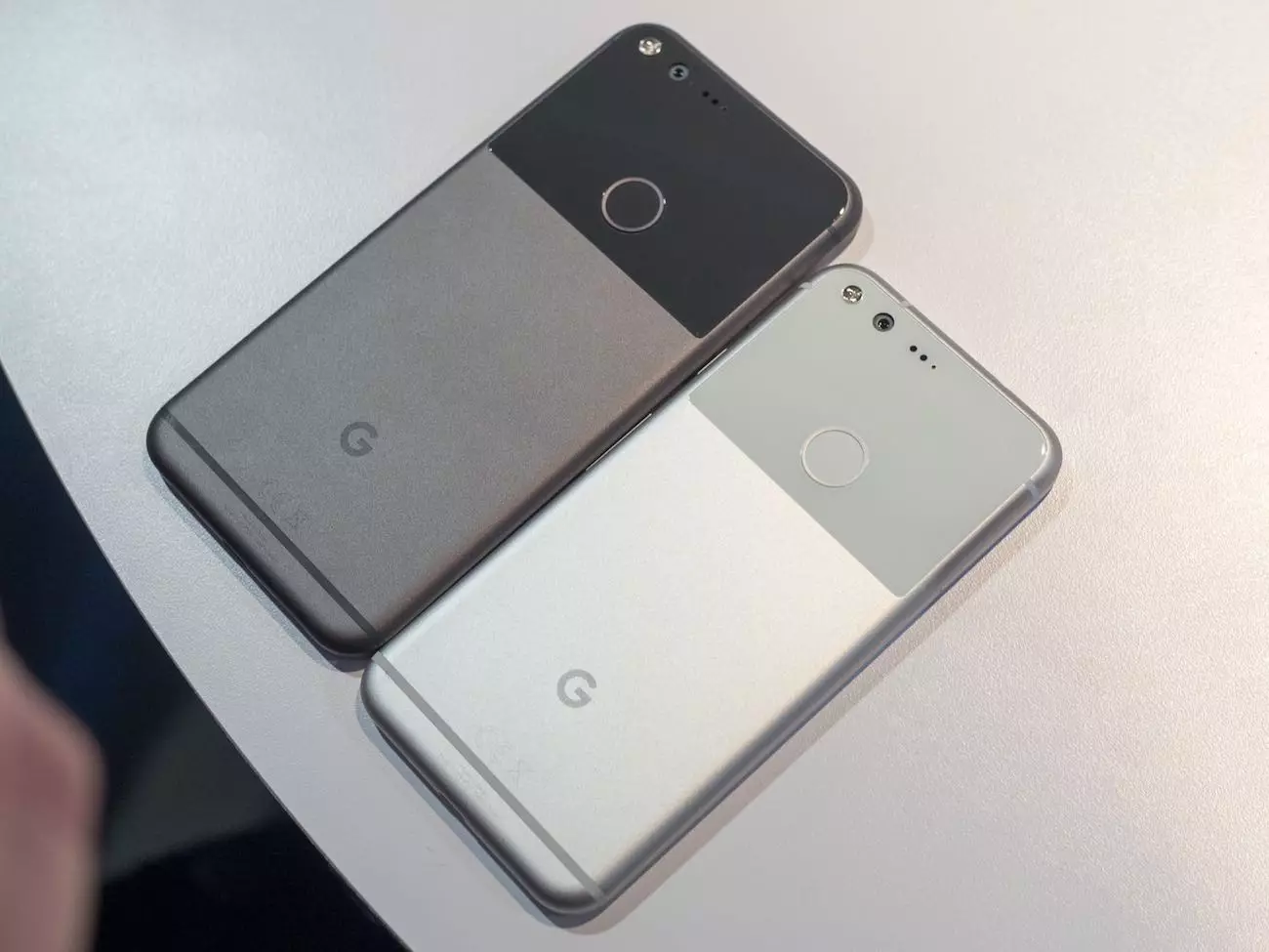 Google Pixel Pixel XL Rusia USA Beli 4