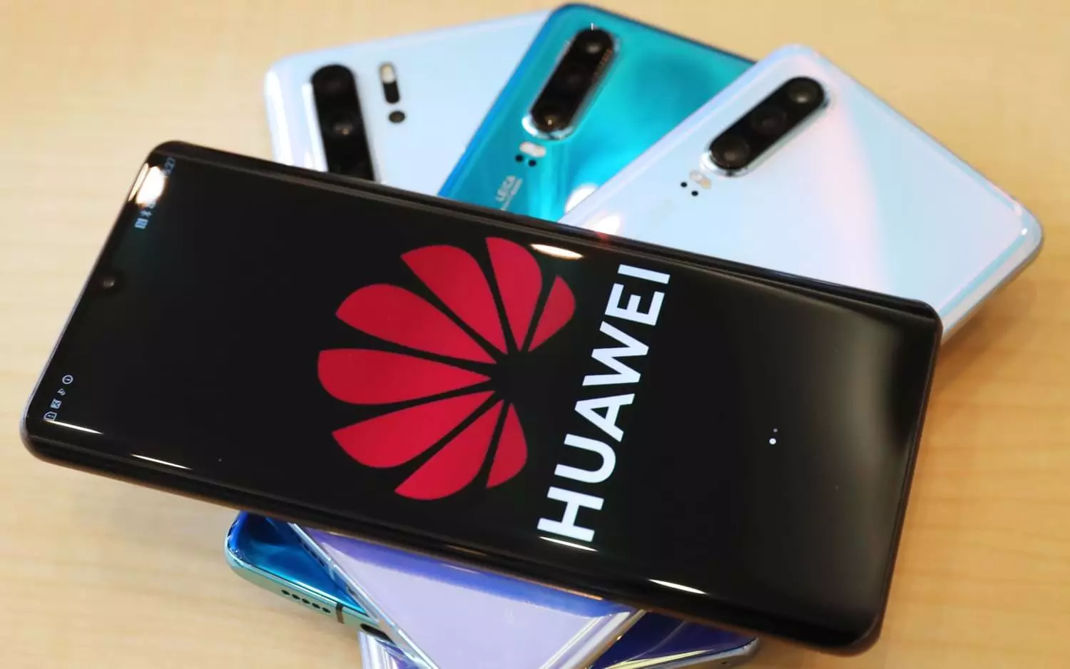 Huawei masoyiyar masu fashin sarayoyi 28379_2