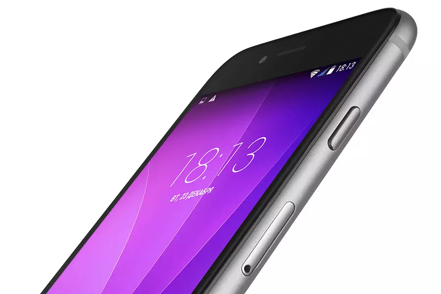 TEXET SATIŞTIRMA KOPYALARI İPhone 6'yı Android'de 12.490 ruble fiyata