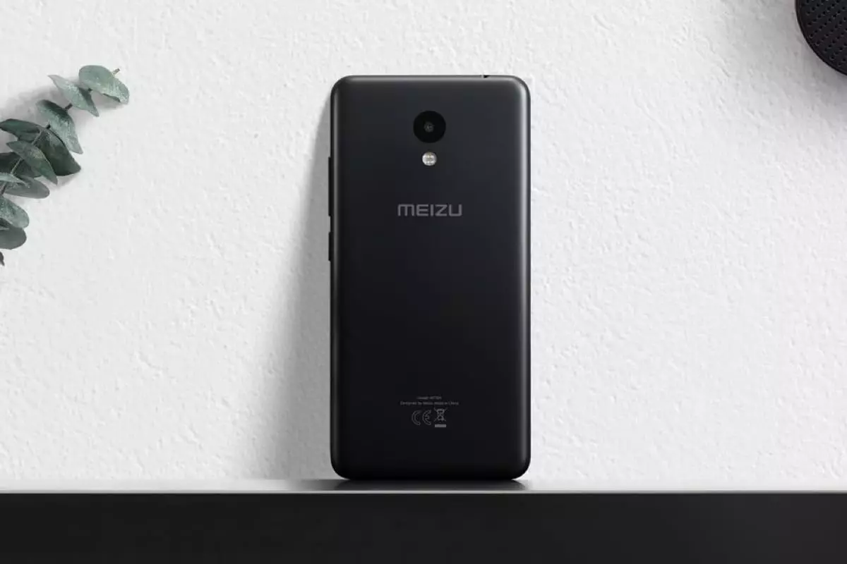 Çmimi M5c Meizu - Telefoni i zgjuar më i lirë shkoi në shitje në Rusi