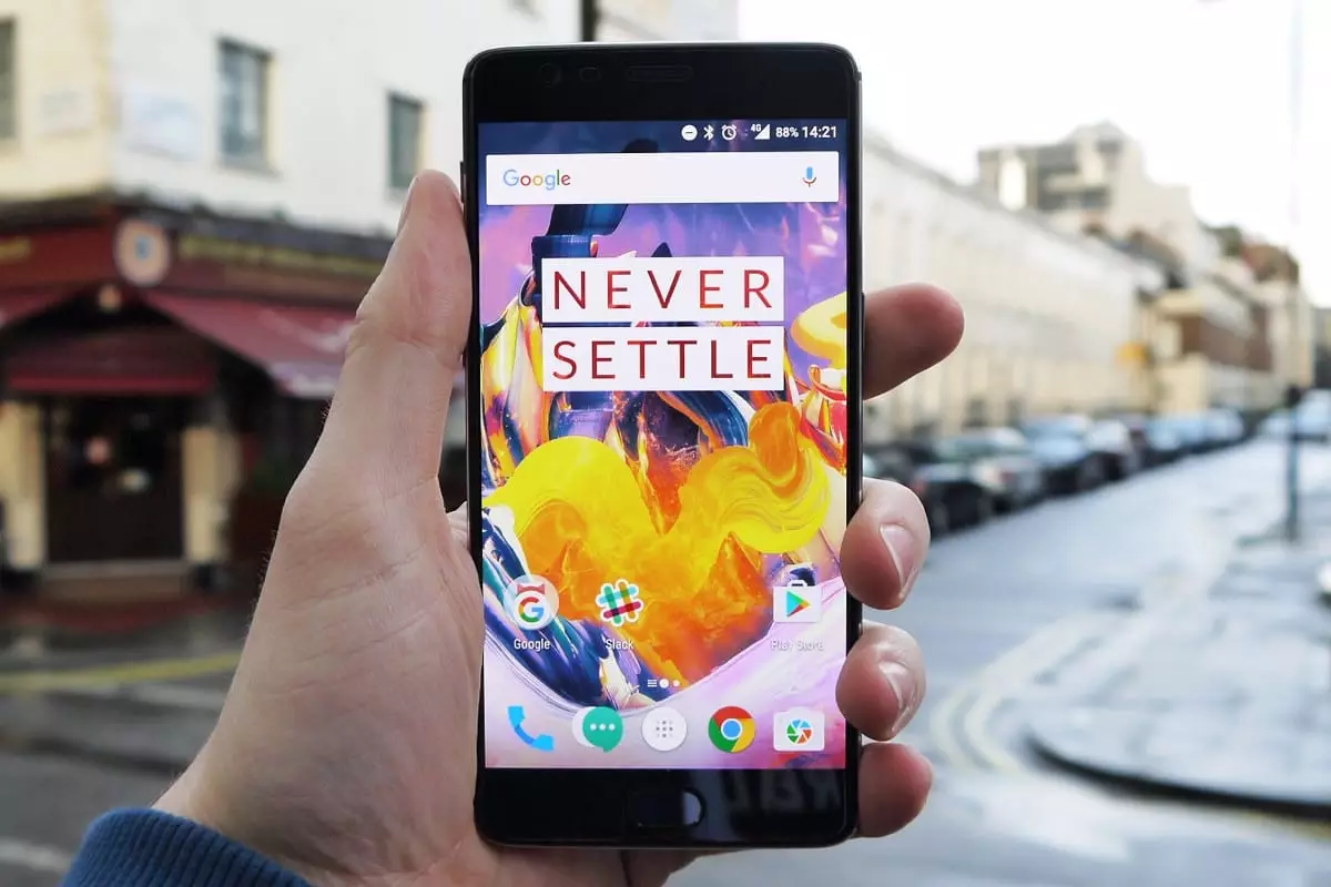 رسما: کل جهان توسط OnePlus 5 شوکه شده است - بدترین نگرانی ها را تایید کرد