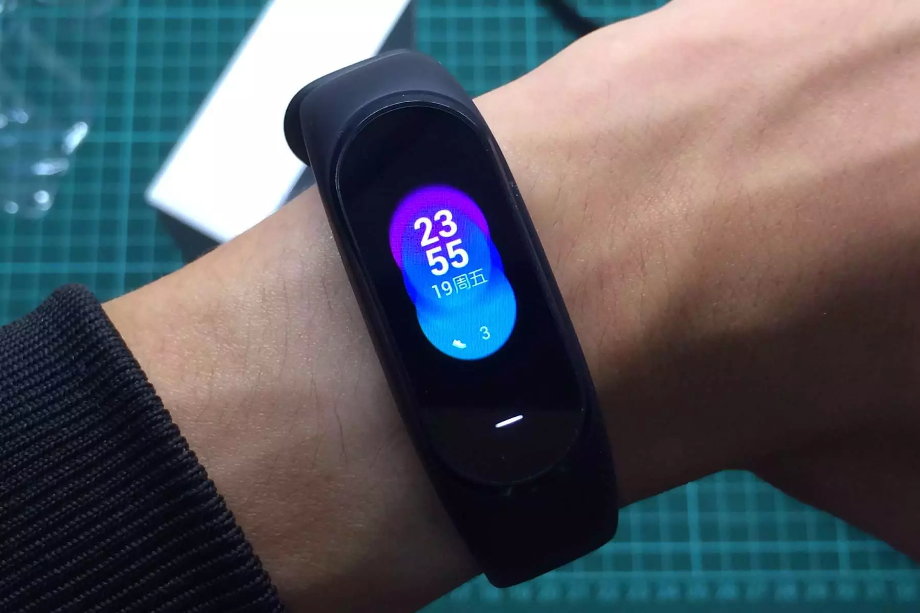 Xiaomi MI Band 4 għarrieda saq ix-xerrejja kollha fix-xokk 30591_1