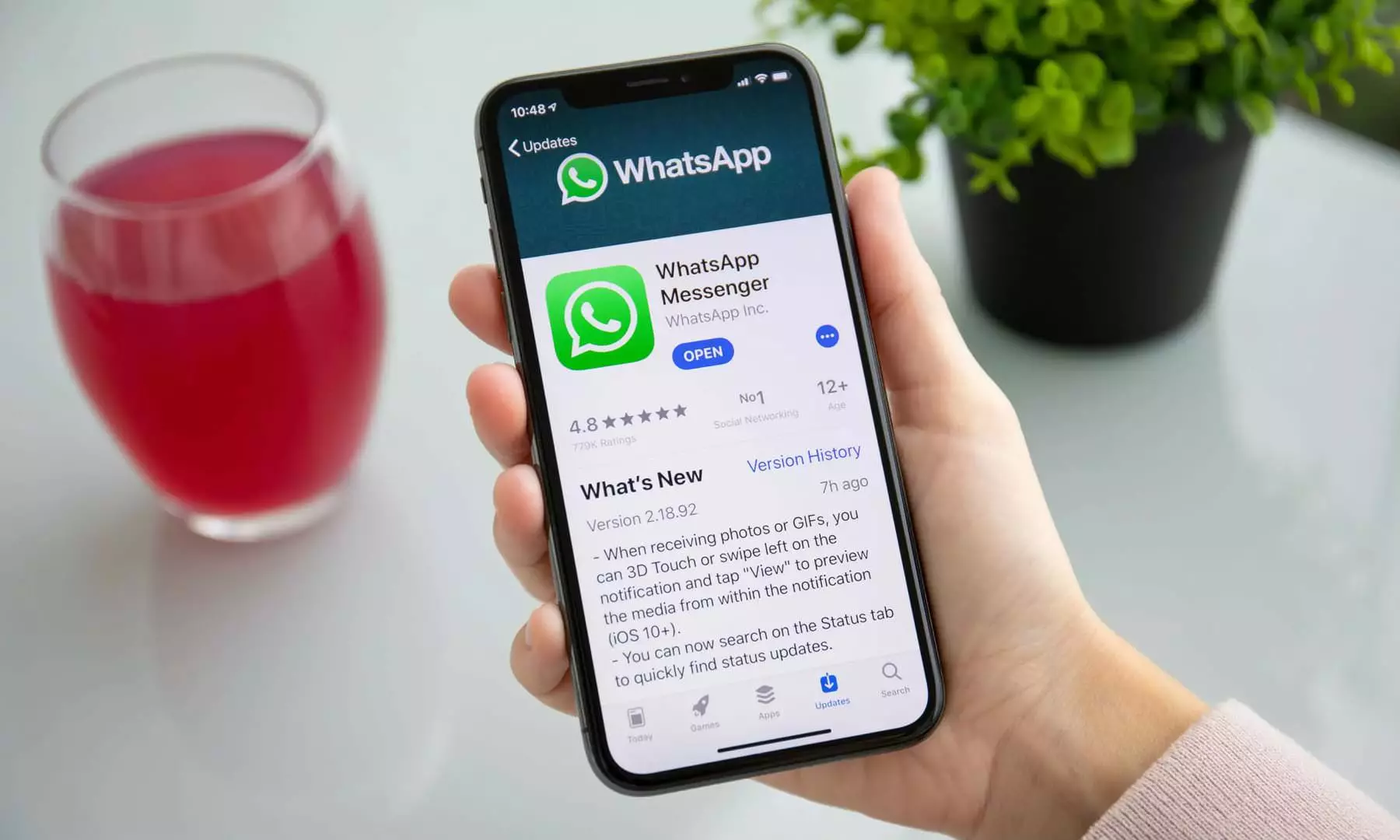 Whatsapp fra den første dagen på Android og iOS vil slutte å jobbe 30599_2