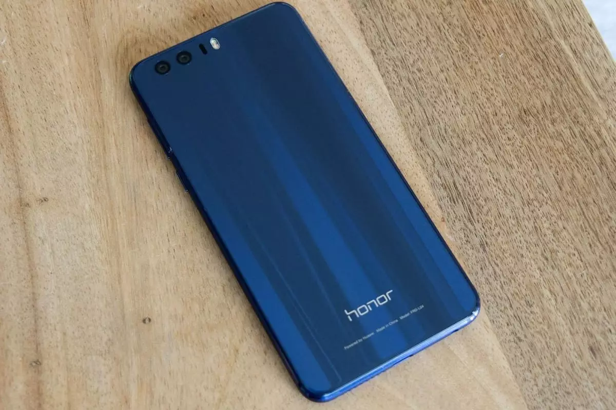 Kaikki tekniset tiedot Huawei Honor 9 Virallinen vahvistettu - Clone Xiaomi Mi 6 3059_1