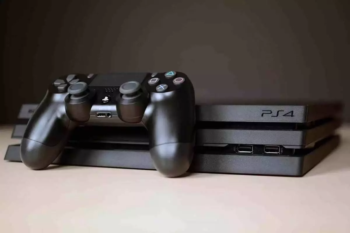 Sony memiliki harga konsol permainan PlayStation 4 30760_1