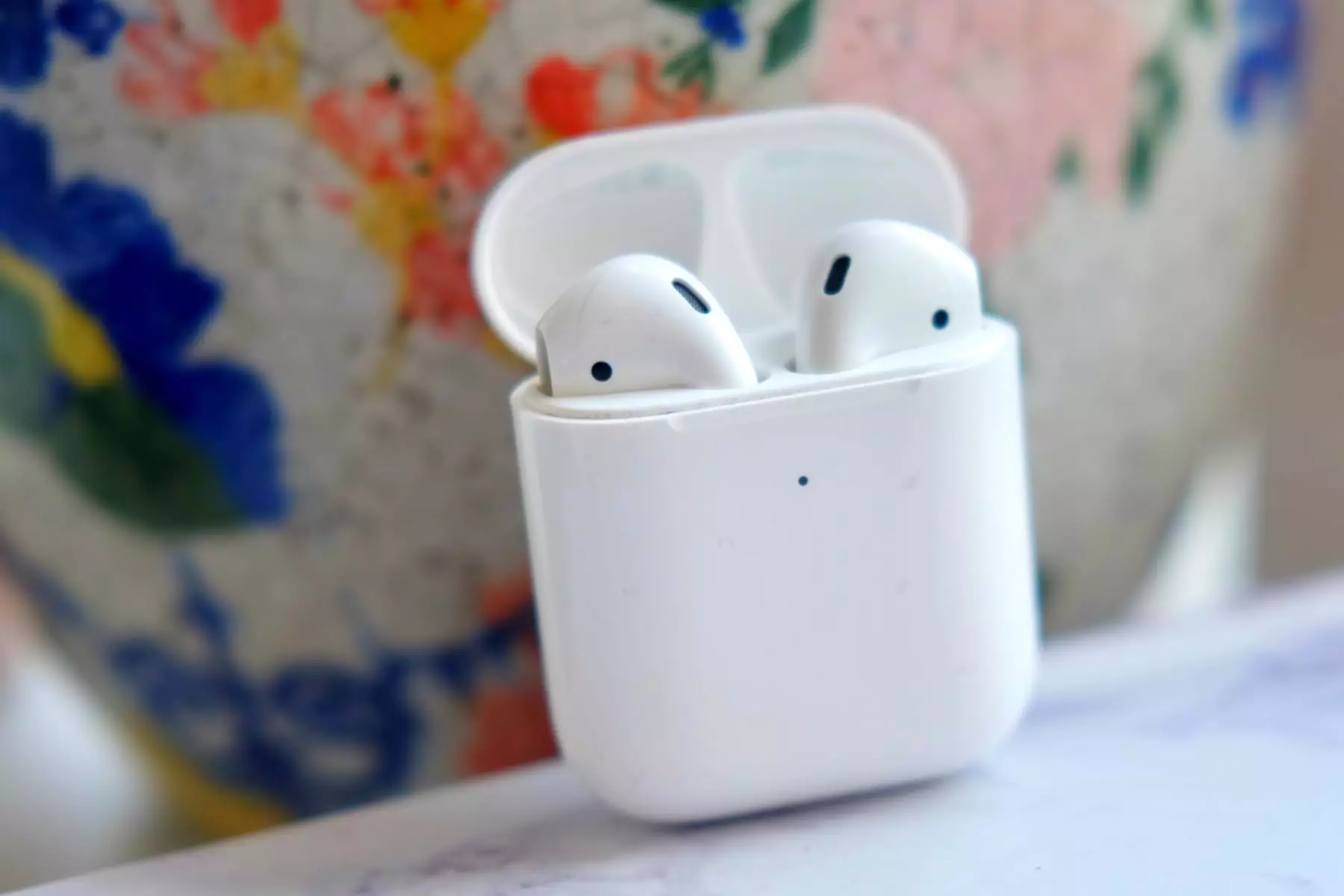 Fumana airpods ea sebele e ka ba mahala ho feletseng, 'me bonang! Kamoo 31235_1