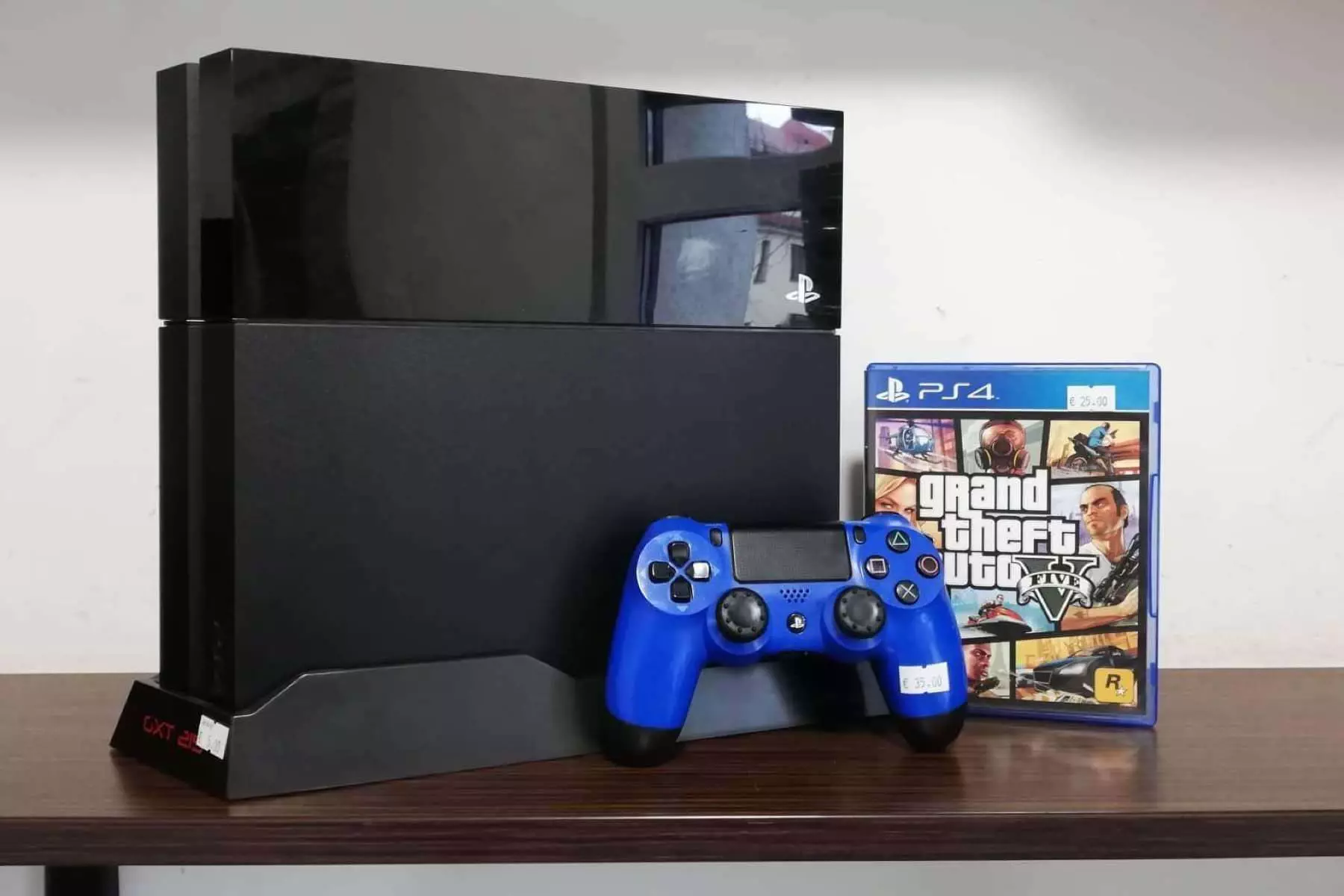 Sony Hit PlayStation 4 Herná konzola Console vo všetkých krajinách 31549_2