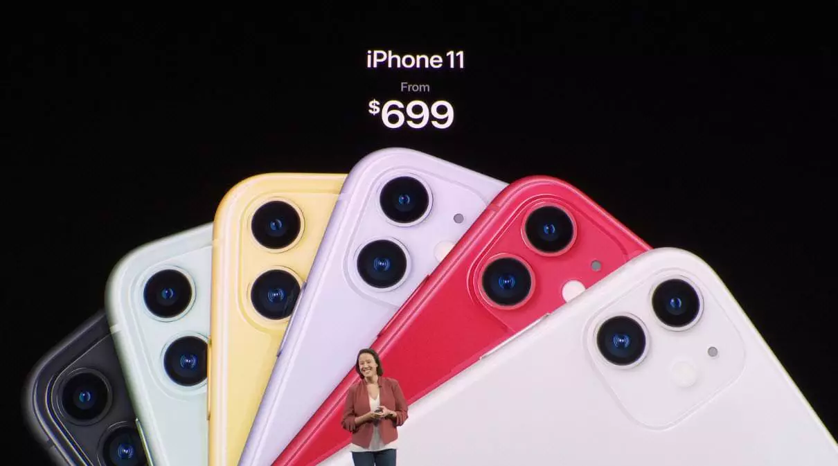 Кулактандыруу iPhone 11 - жаңы Apple Flagship кең палатасы менен 31869_4
