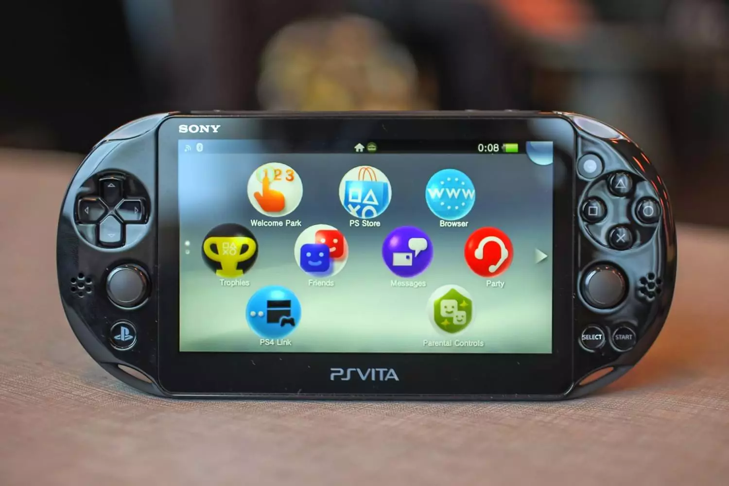 U-Sony utshelwe nge-PS Vita entsha, 
