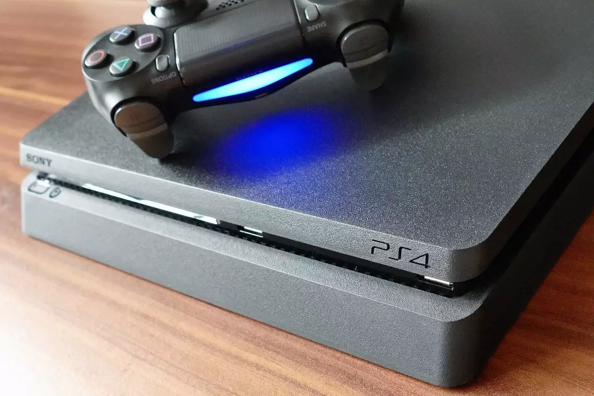 Babandingan Sony PlayStation 5 kalawan PlayStation 4 plunged sadayana di shock 32653_1