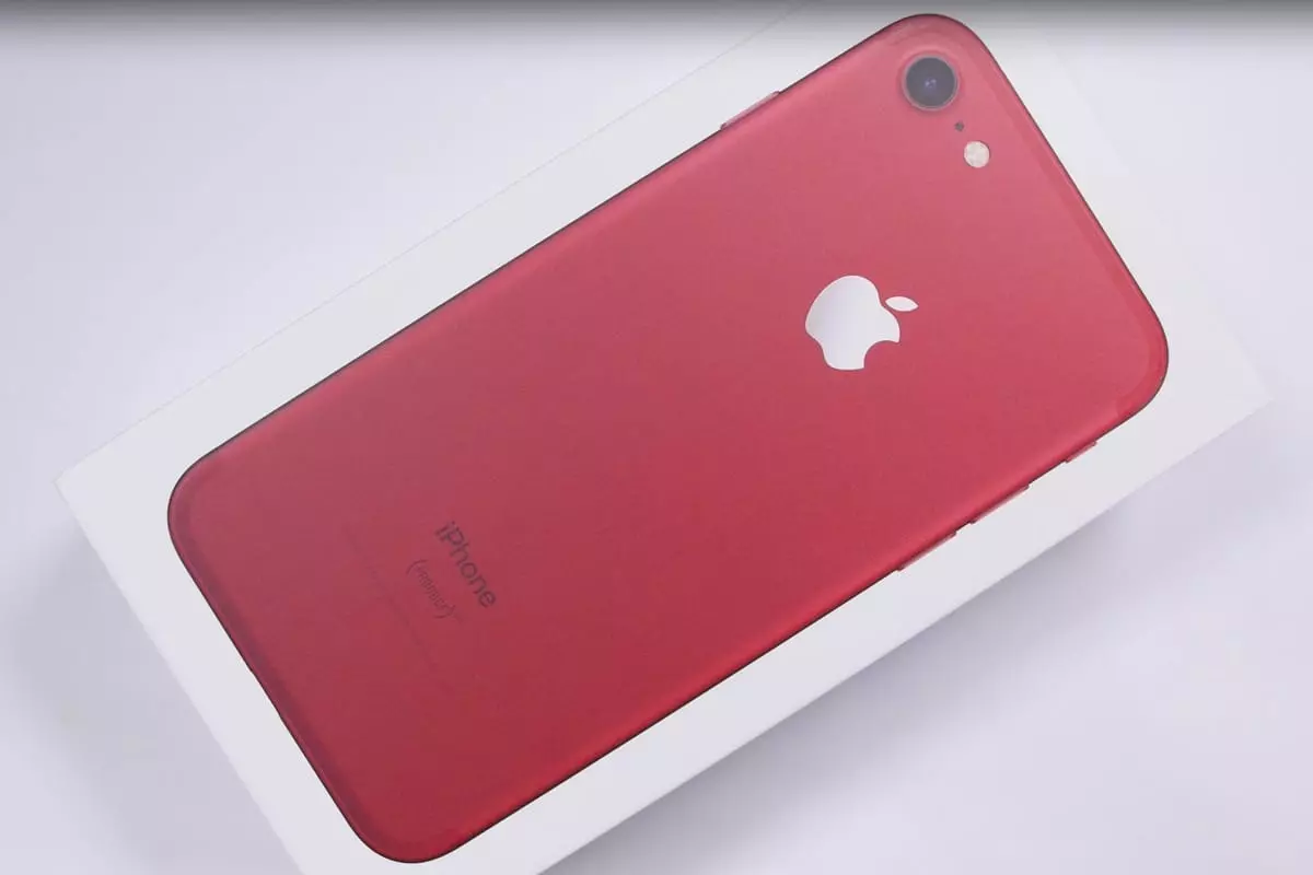 How to independently create a modification of iPhone 7 (Red) Special Edition with a black frame?