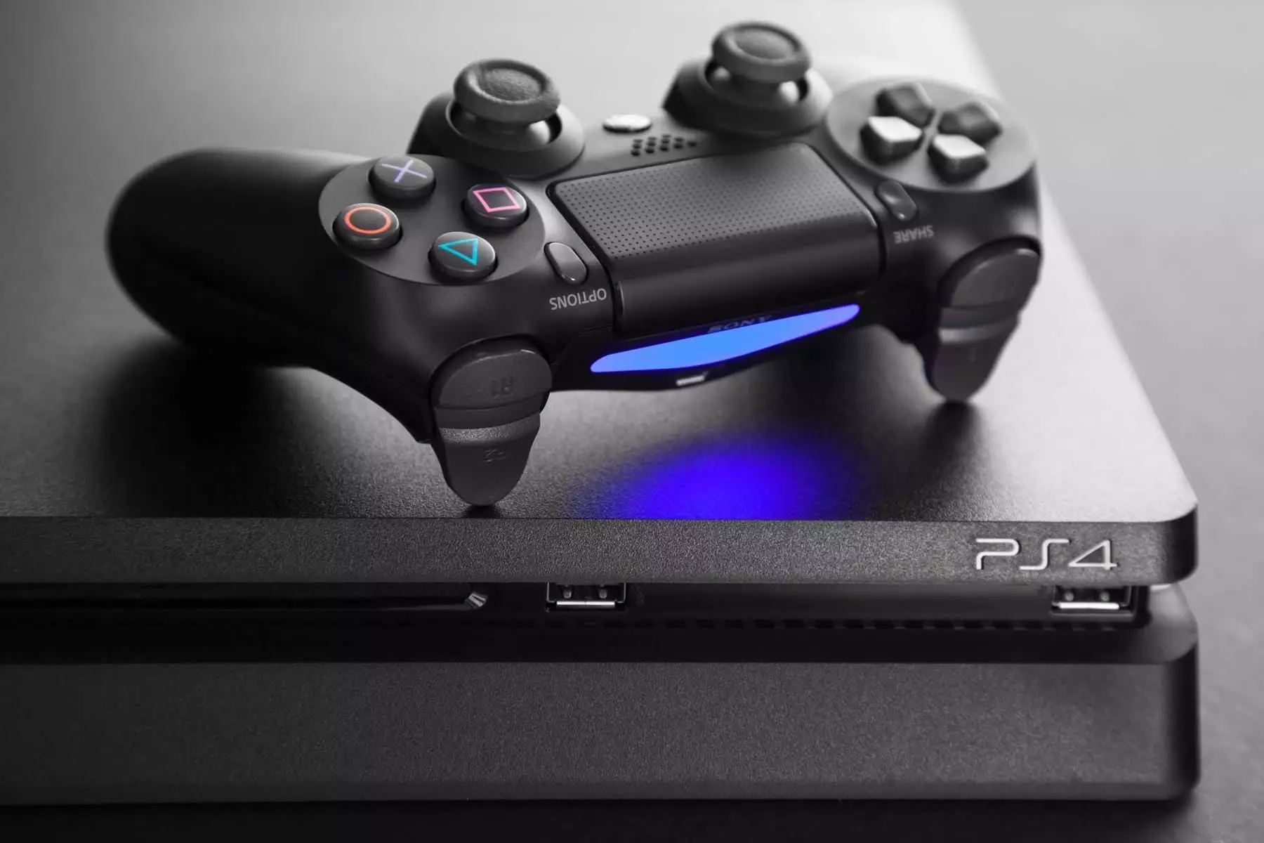 A Sony kiadta a 4 Playstation 4 firmware-t, amely masszívan megszakítja a konzolt 33813_1