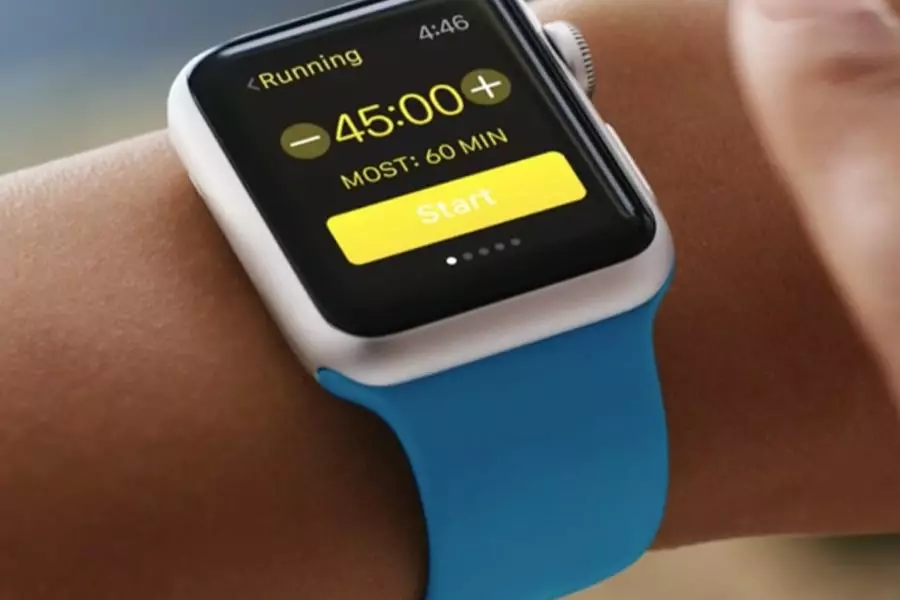 The second generation of Apple Watch Smart Watch will be released until the end of 2015