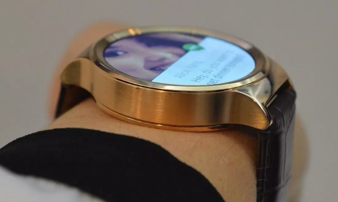 Huawei Watch Russia Review 2