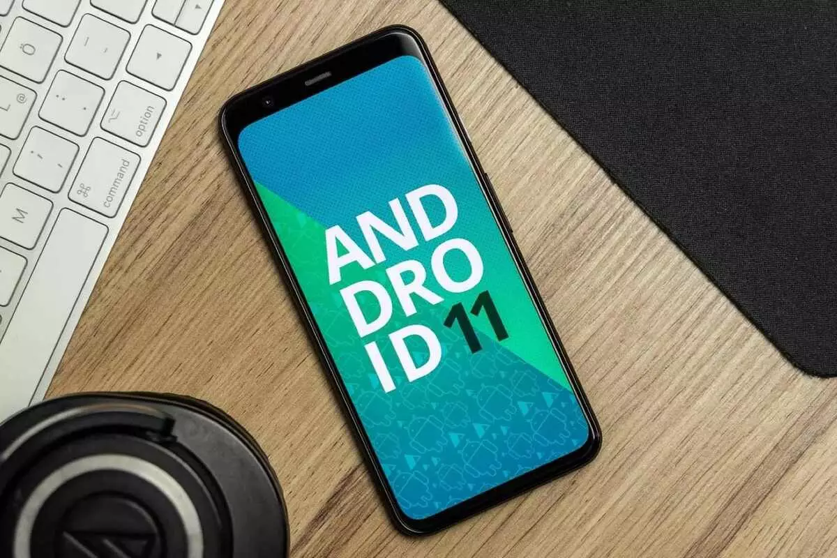 Android 11 makalasyna täzelemek smartfonlary sanawy 34402_1