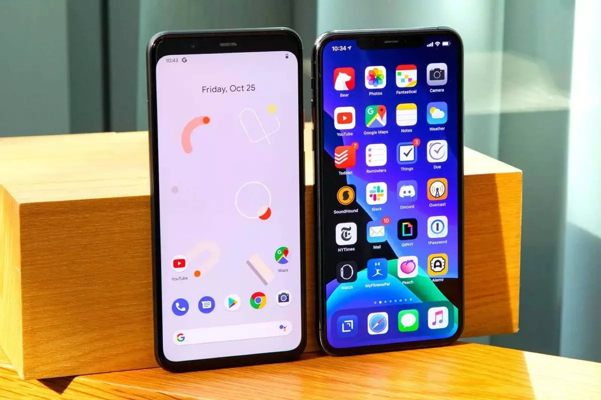 Xiaomi StressPenes, Apple, Samsung na Huawei bazazamuka mugiciro mu Burusiya na 20% 34712_2