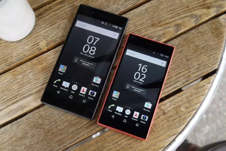 En la nova Sony Xperia Z5-smartphone, troaj problemoj estis trovitaj