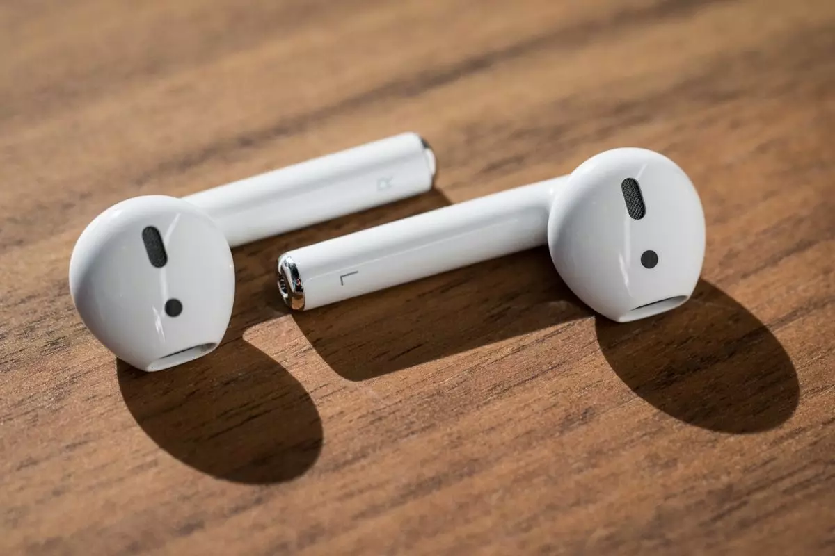 অ্যাপল Airpods ফাইন্ডারে 2