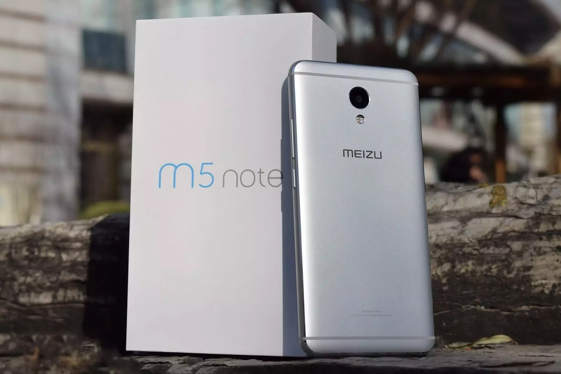 Meizu M5 Note opisyal nga nahulog sa Russia human sa pagpahibalo sa bag-ong modelo