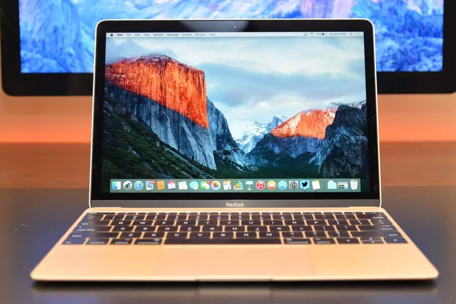 ودعا أبل تاريخ إصدار النسخة النهائية من OS X كابيتان