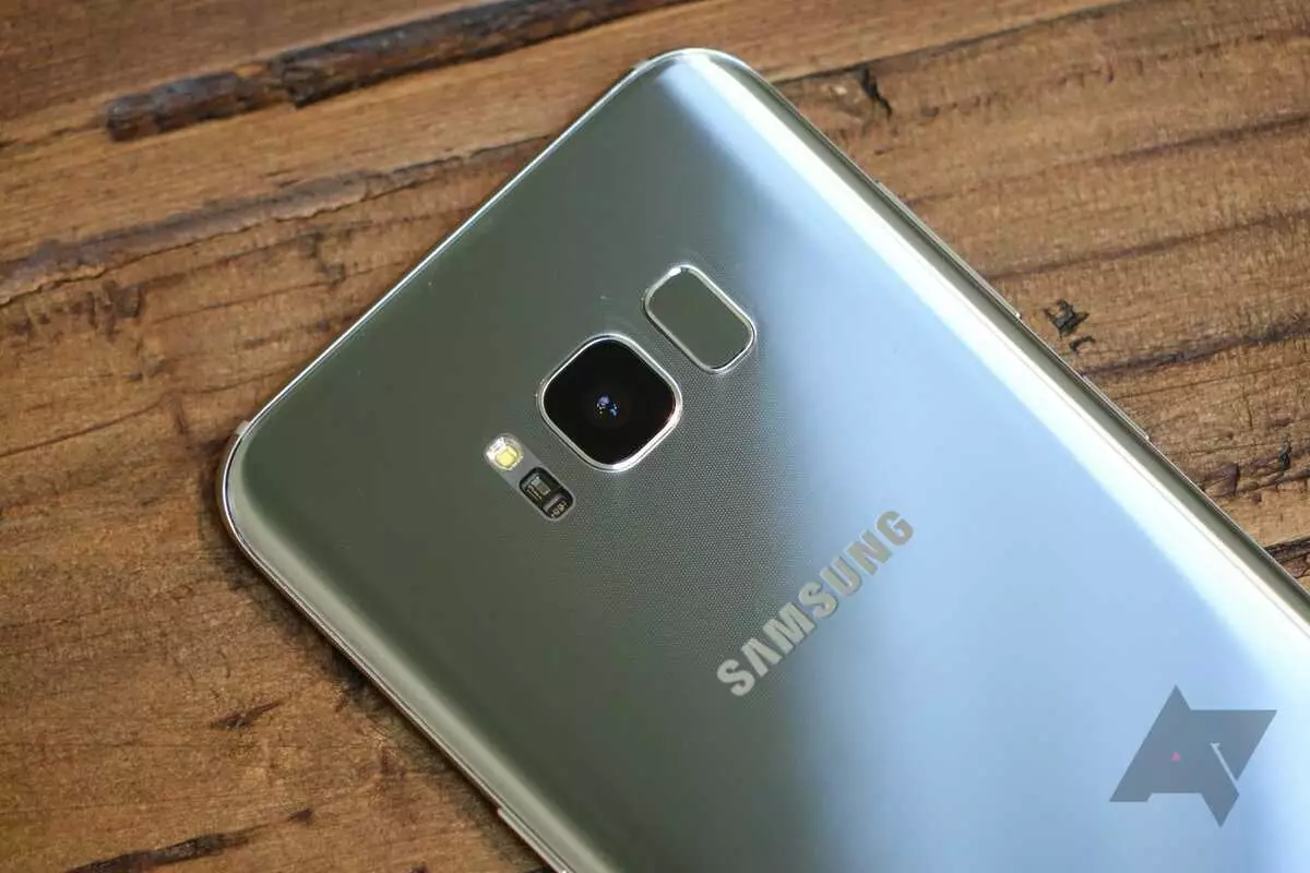 Samsung Galaxy S8 Galaxy S8 + Isubiramo Ifoto 3