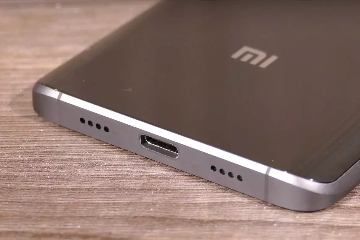 Flagskibet Smartphone Xiaomi MI6 kommer ind på markedet i to modifikationer