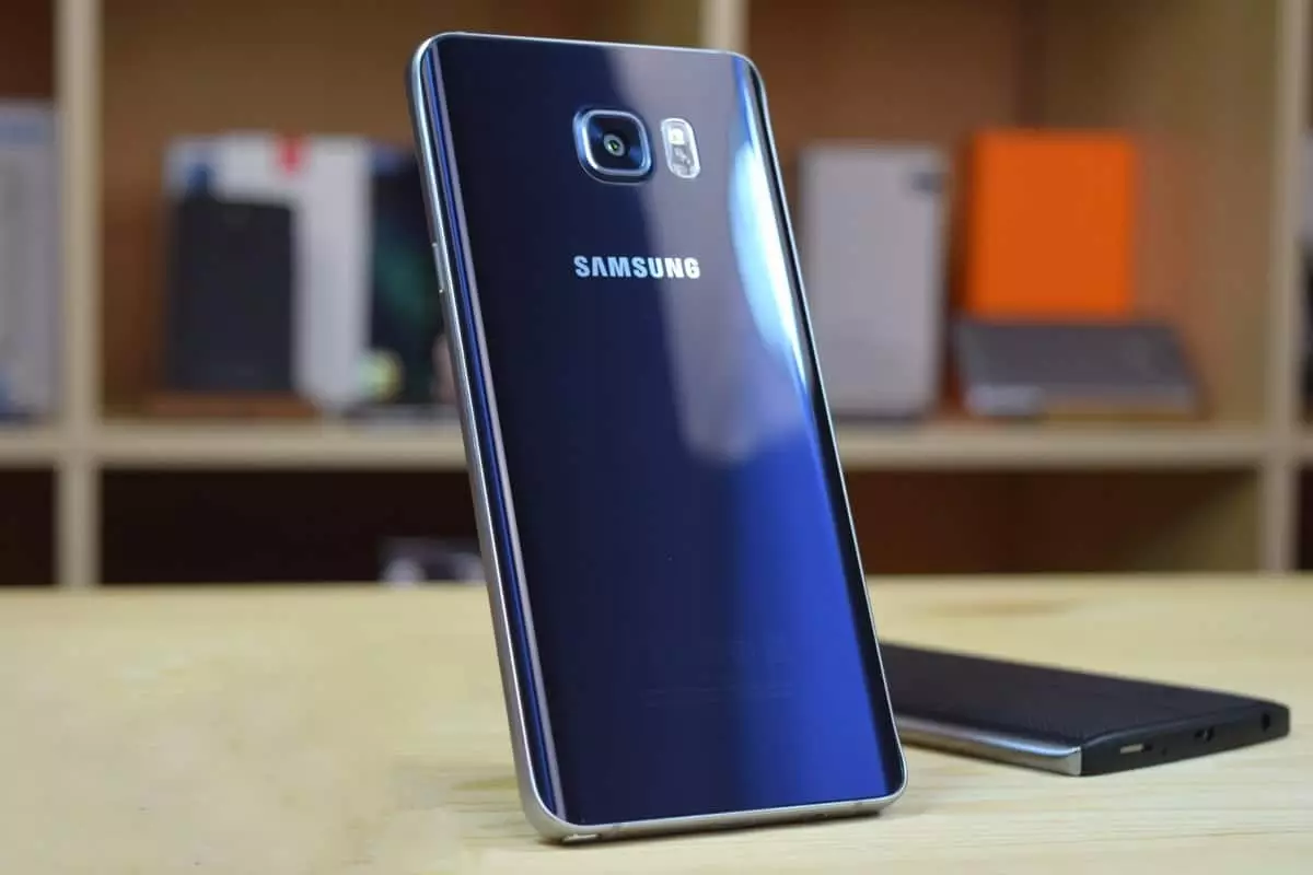 Samsung GALAXY Note 7 smartphone testiran u Benchmark