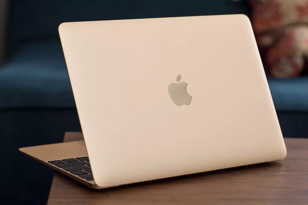 Cumpăra MacBook 12 ca parte a unei oferte speciale a devenit posibilă pentru 869 USD