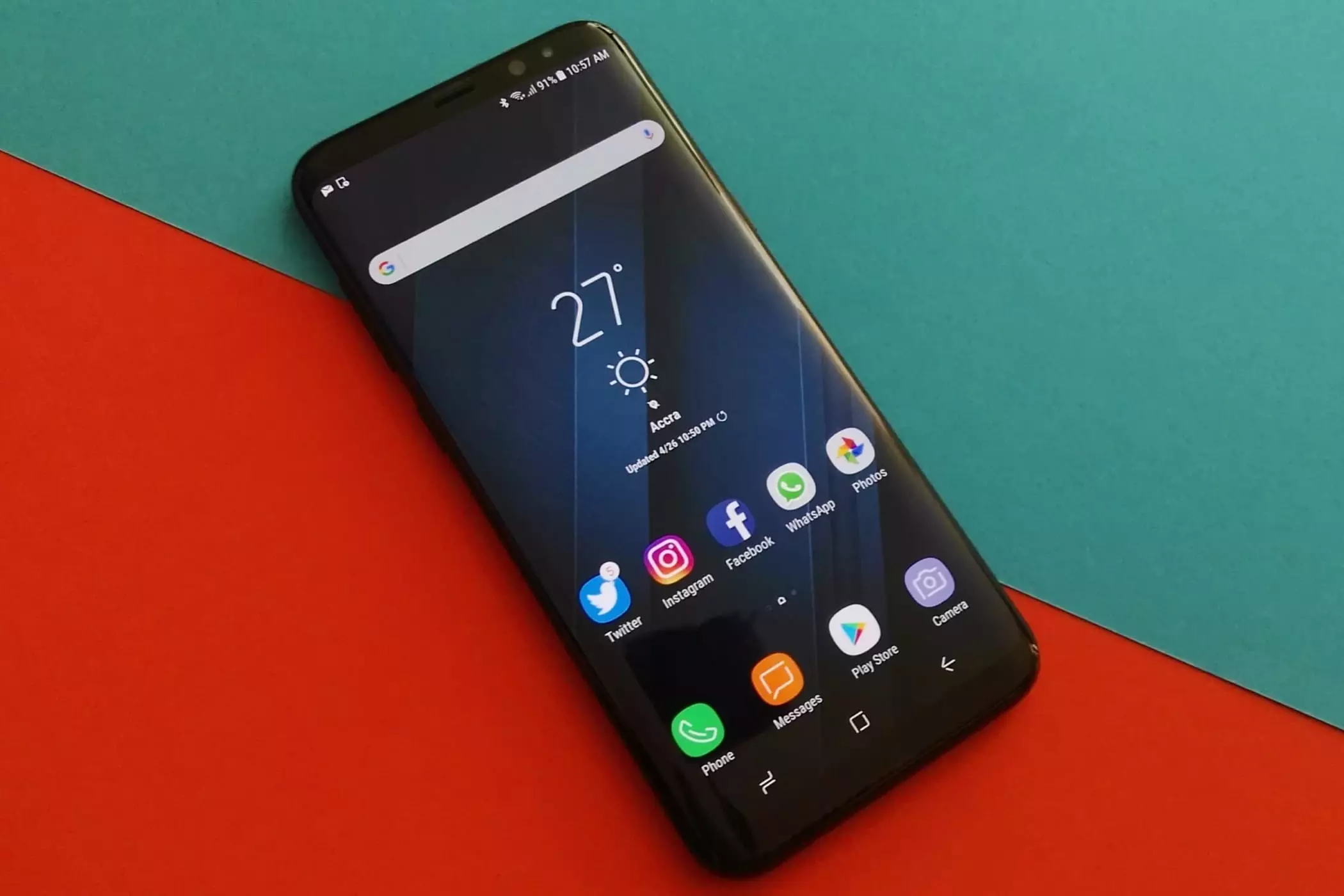 Homtom S8 - Clon Exexplent Galaxy S8 per 11.000 rubles, que va superar l'original