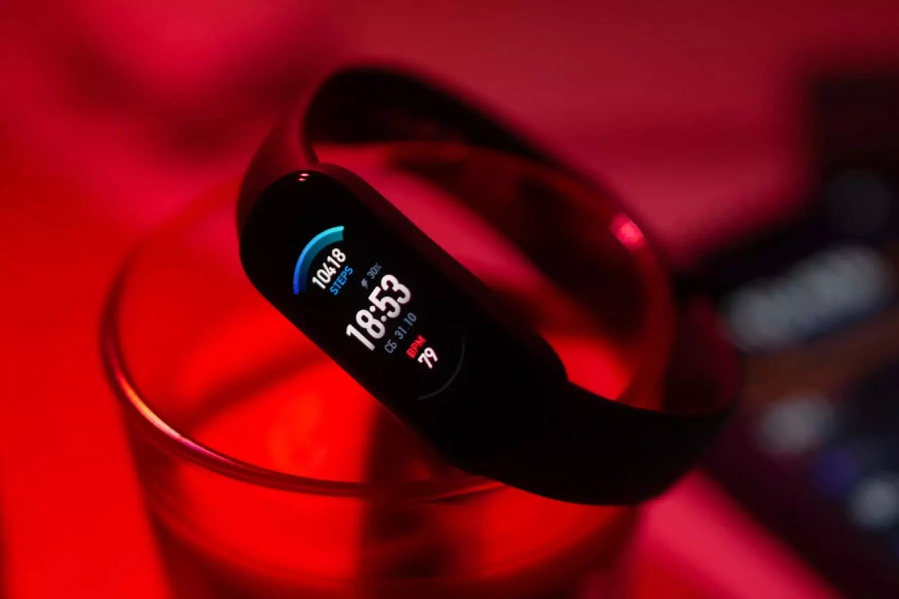 Xiaomi Mi Band 5 Temporär verkafen fir e Penny