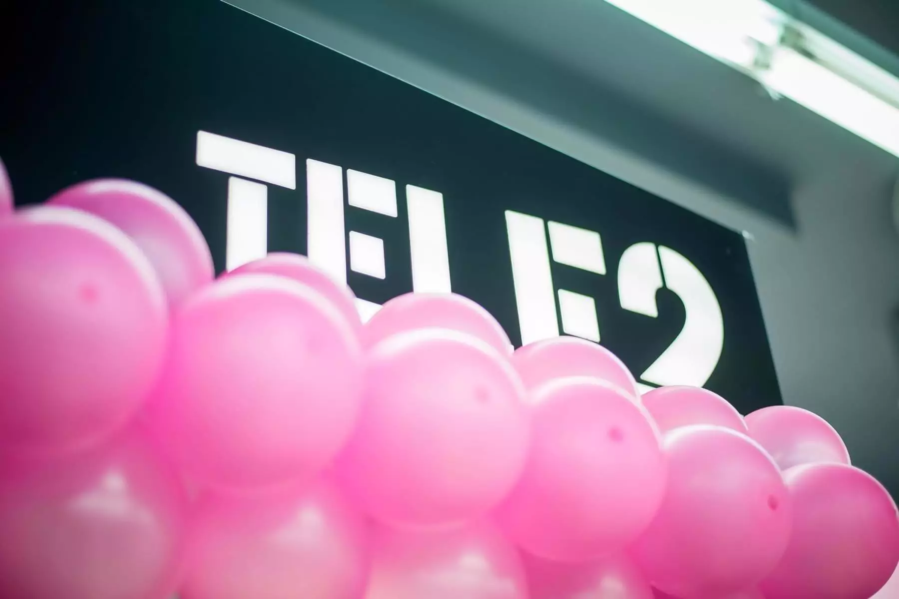 I-Tele2 Cellular opharetha yethule uhlelo lwentela oluphupha bonke ababhalisile