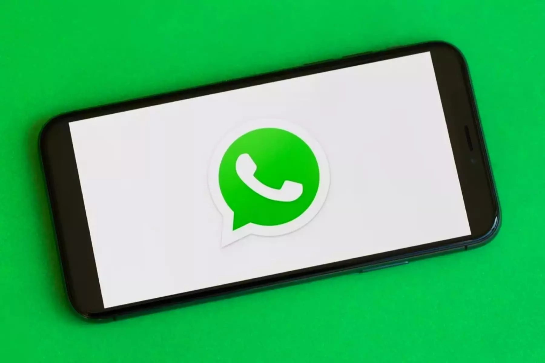 I-WhatsApp kusuka ngosuku lokuqala izoyeka ukusebenza kuma-Smartphones e-Android ne-IOS