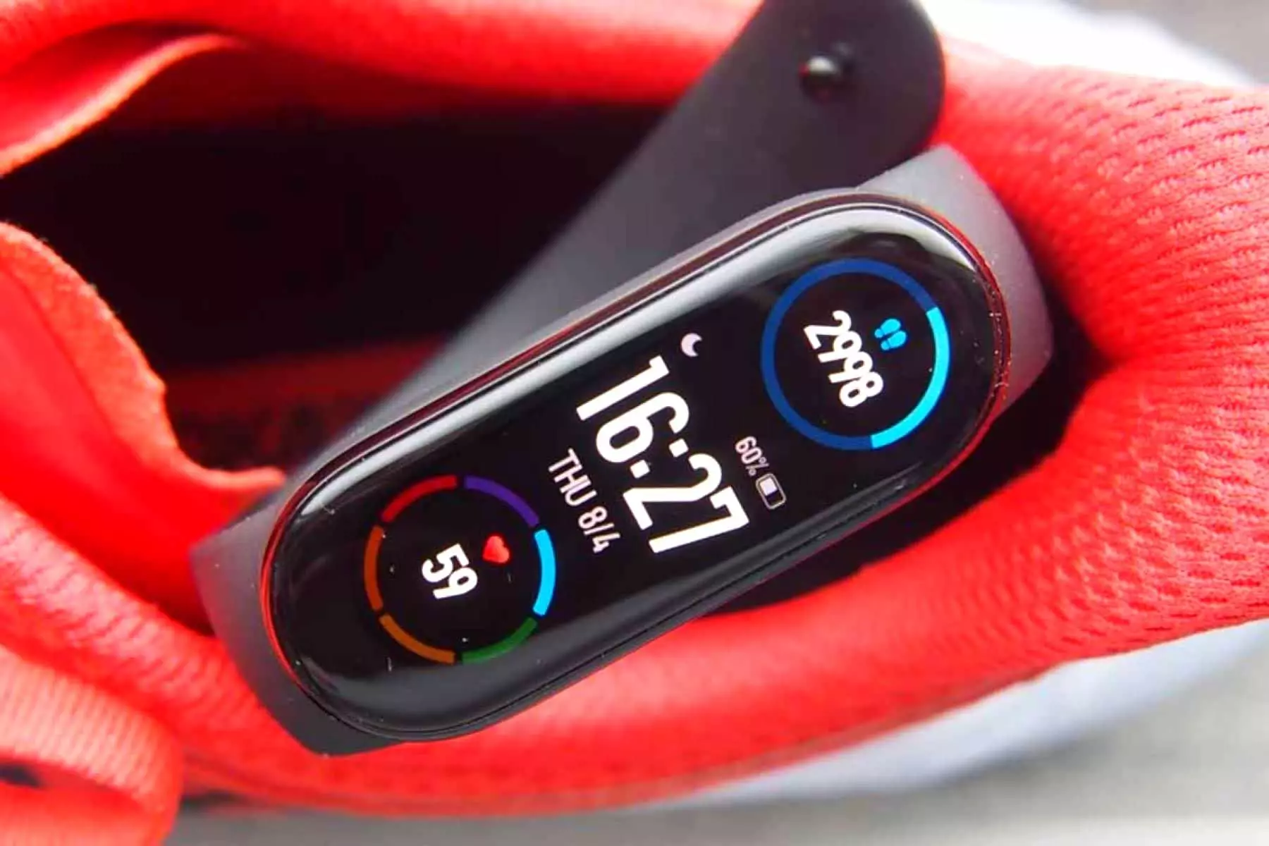 Xiaomi Mi Band 6 Piens όλοι οι αγοραστές σε πλήρη σοκ