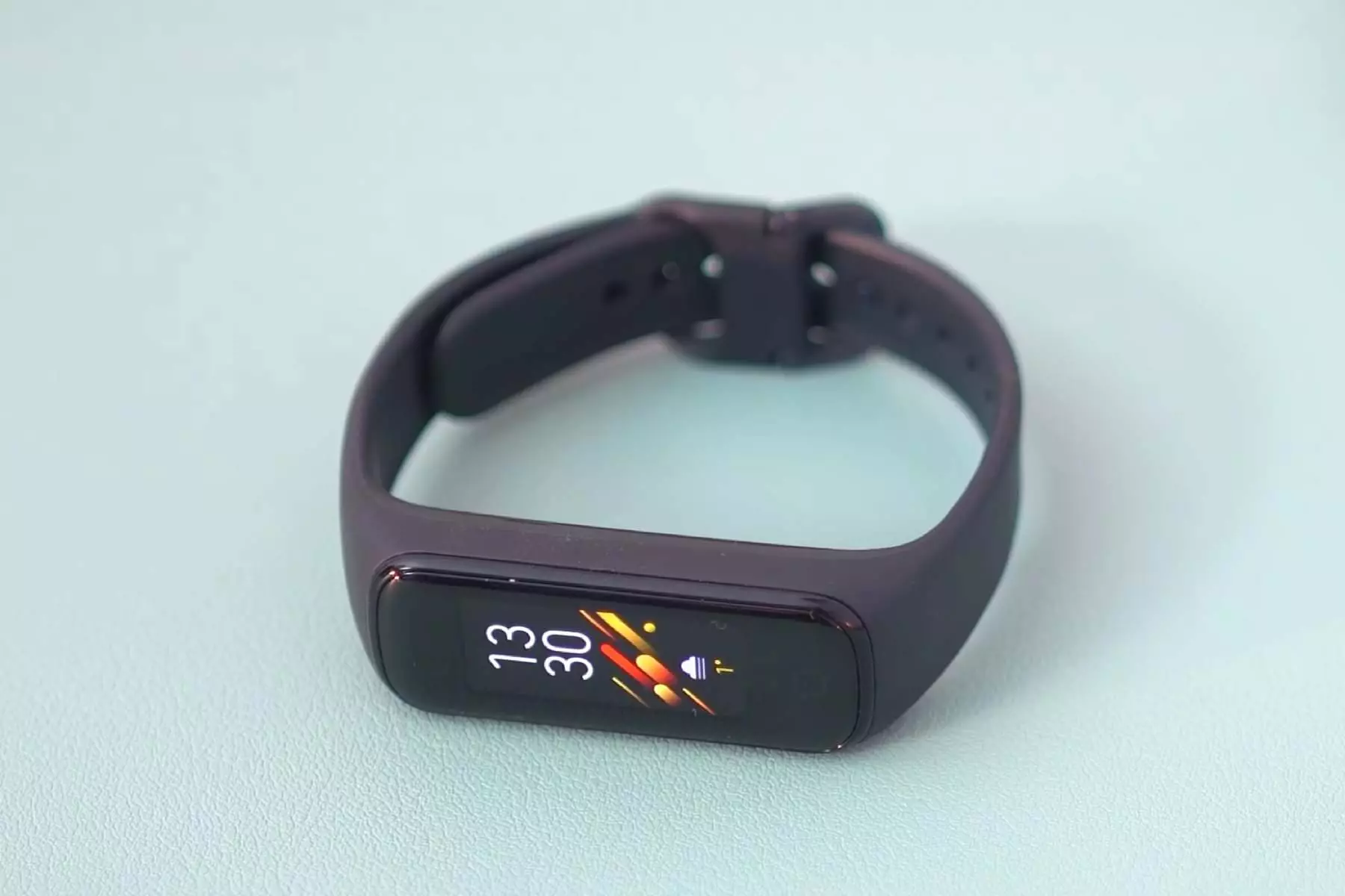 Xiaomi mi Band 6 ilifuata kila mtu kwa mshtuko, na ndiyo sababu 39773_2