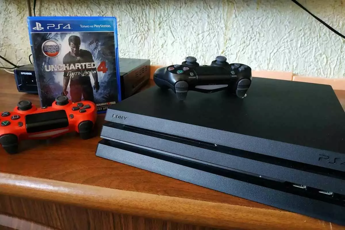 Sony playstation-iň bahasynyň bahasynyň bahasynyň ýokarlanmagy üçin 4-den iki gezek 39900_2