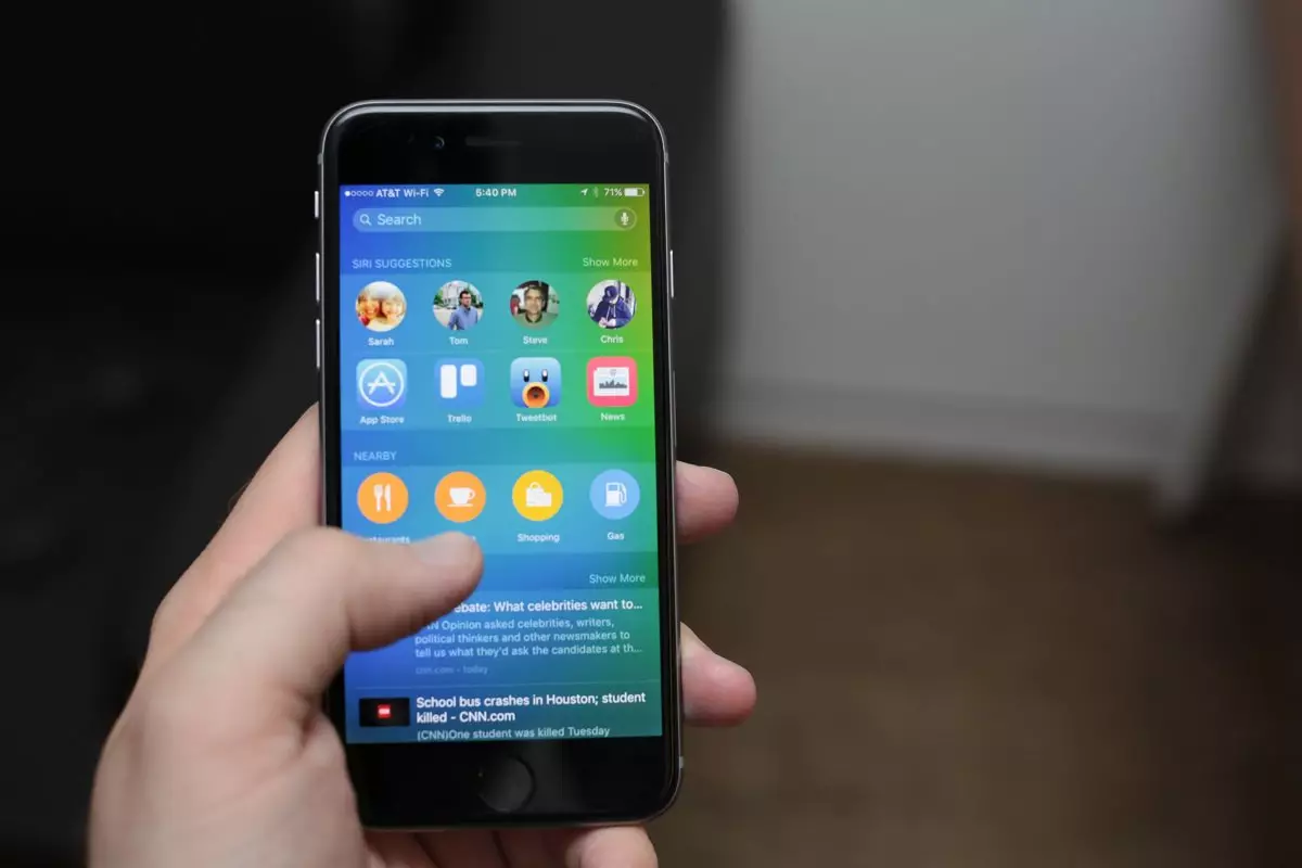 iOS 9 බාගත කිරීම