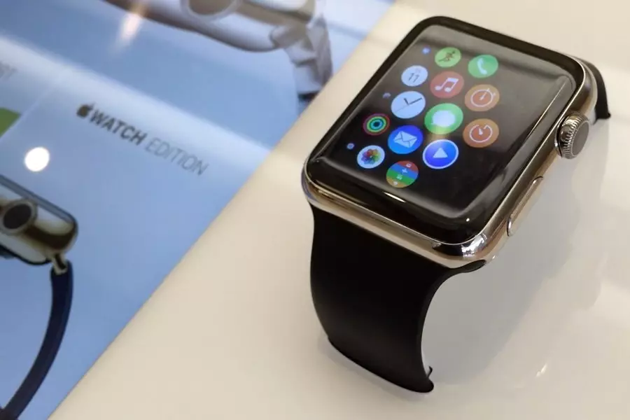 Apple Watch Oficjalna sprzedaż w Rosji rozpoczyna się 8 maja